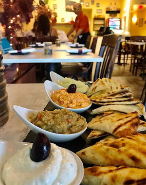 GREEK SAMPLE PLATTER